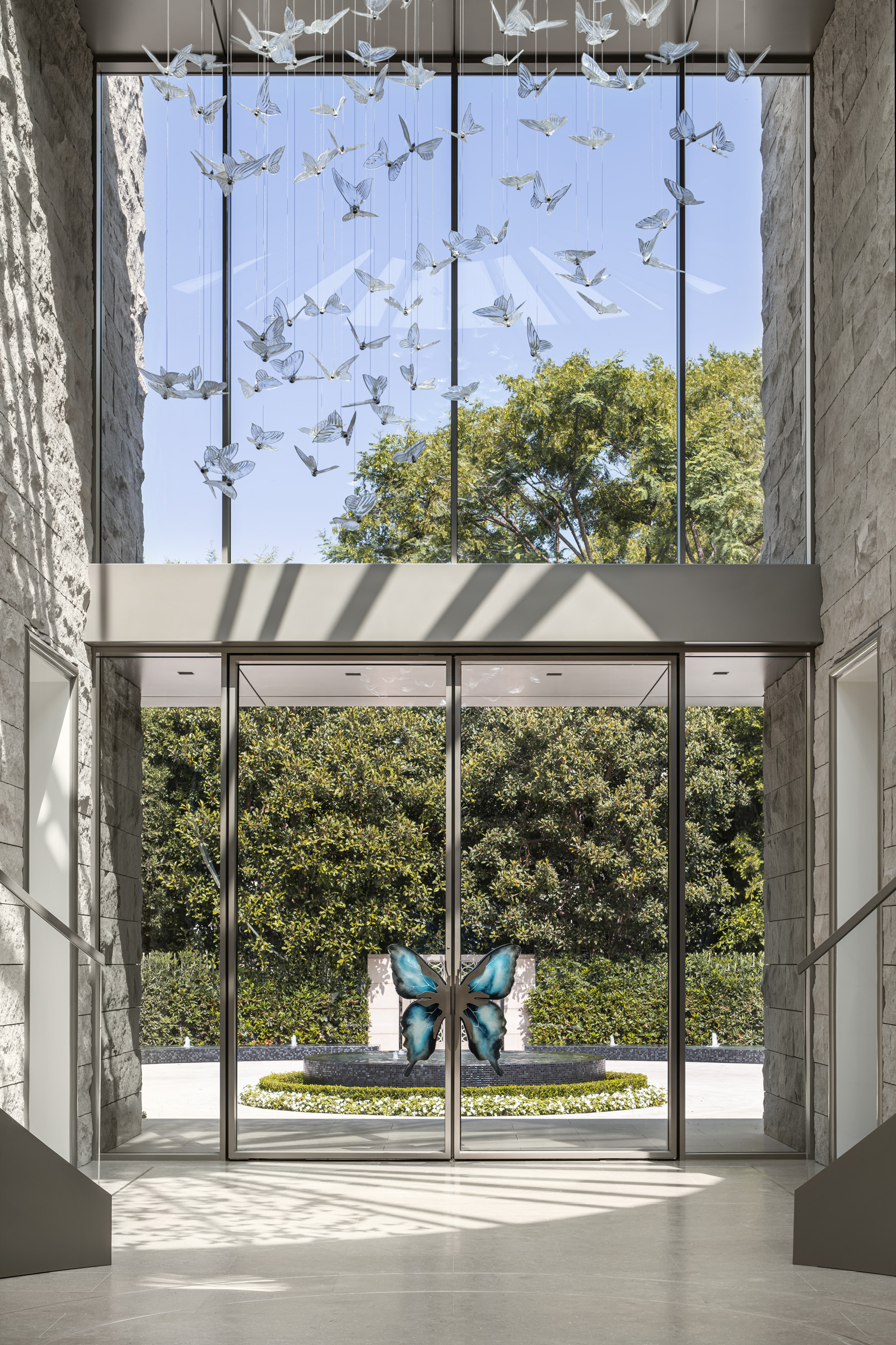 Interior Design Spotlight: Papillion Residence Foyer - Best In American ...