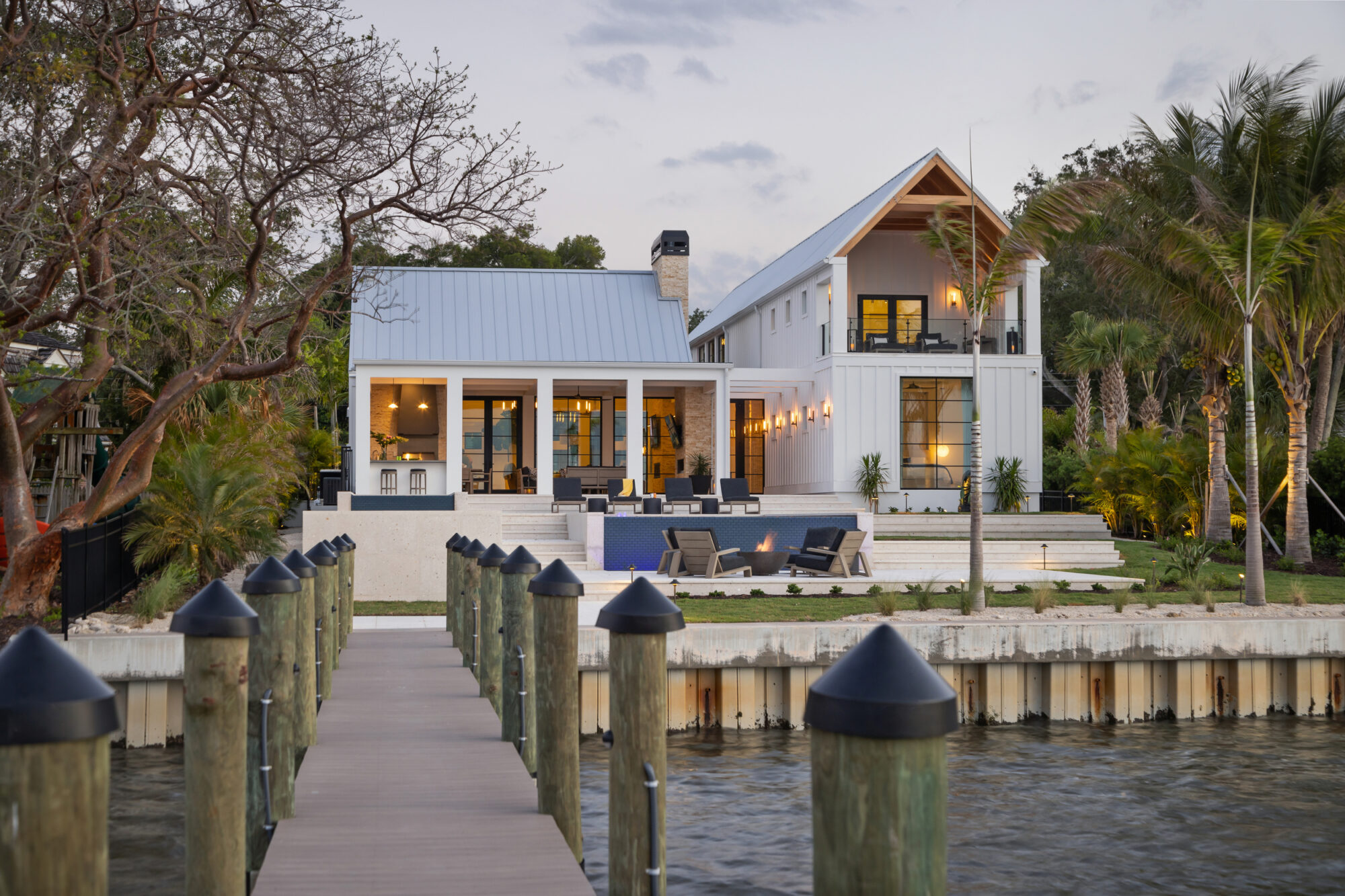 Home of the Week: Modern River House - Best In American Living